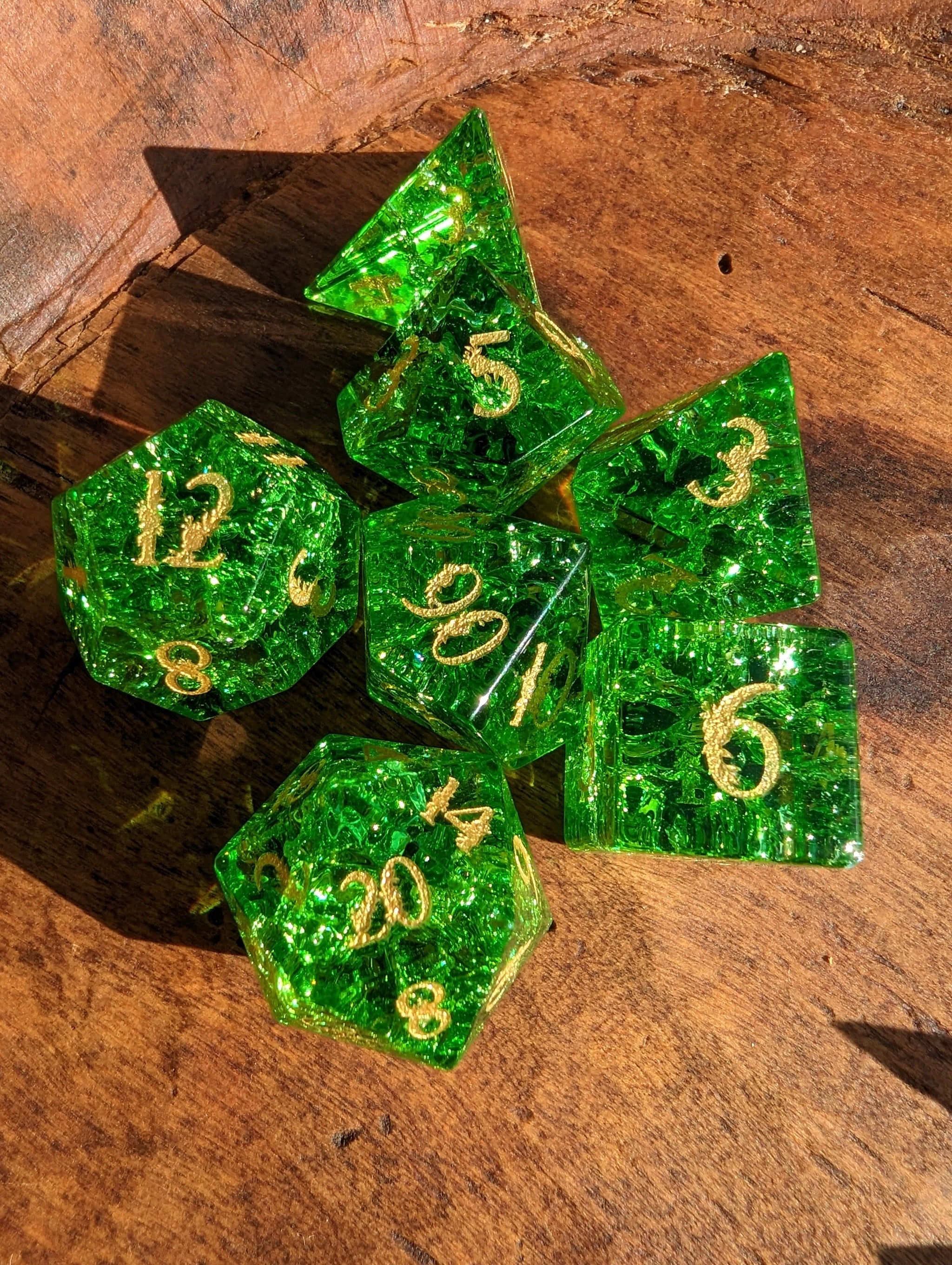Glass dice - Emerald green